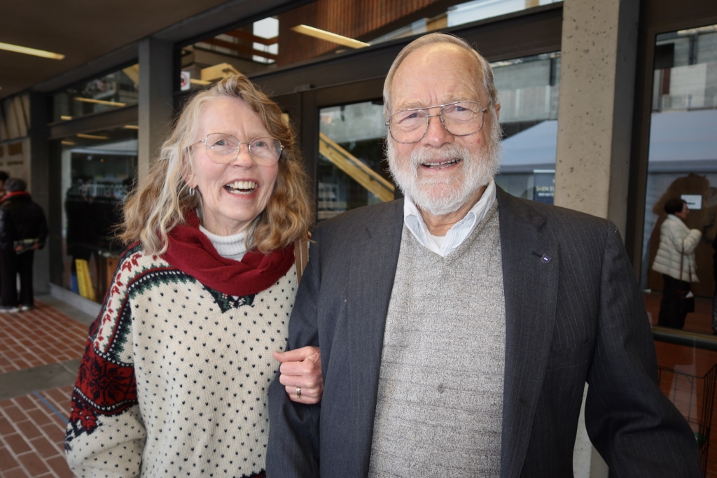 Khán giả Berkeley ấn tượng với Shen Yun | Nghệ thuật Shen Yun | Epoch ...